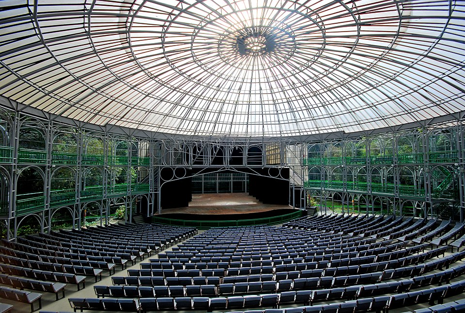 Ópera de Arame: saiba tudo sobre este ponto turístico de Curitiba ...